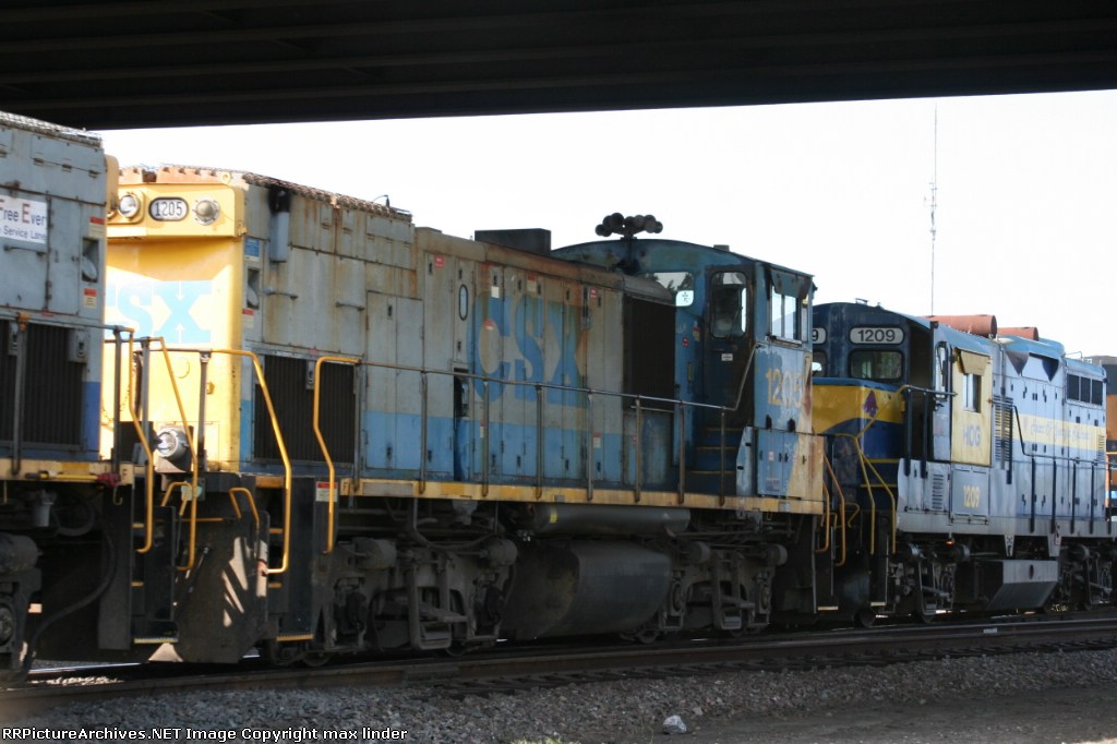 CSX 1205